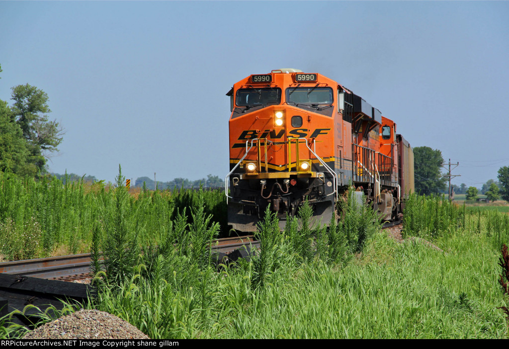 BNSF 5990 Rolls a coal load WB!!
